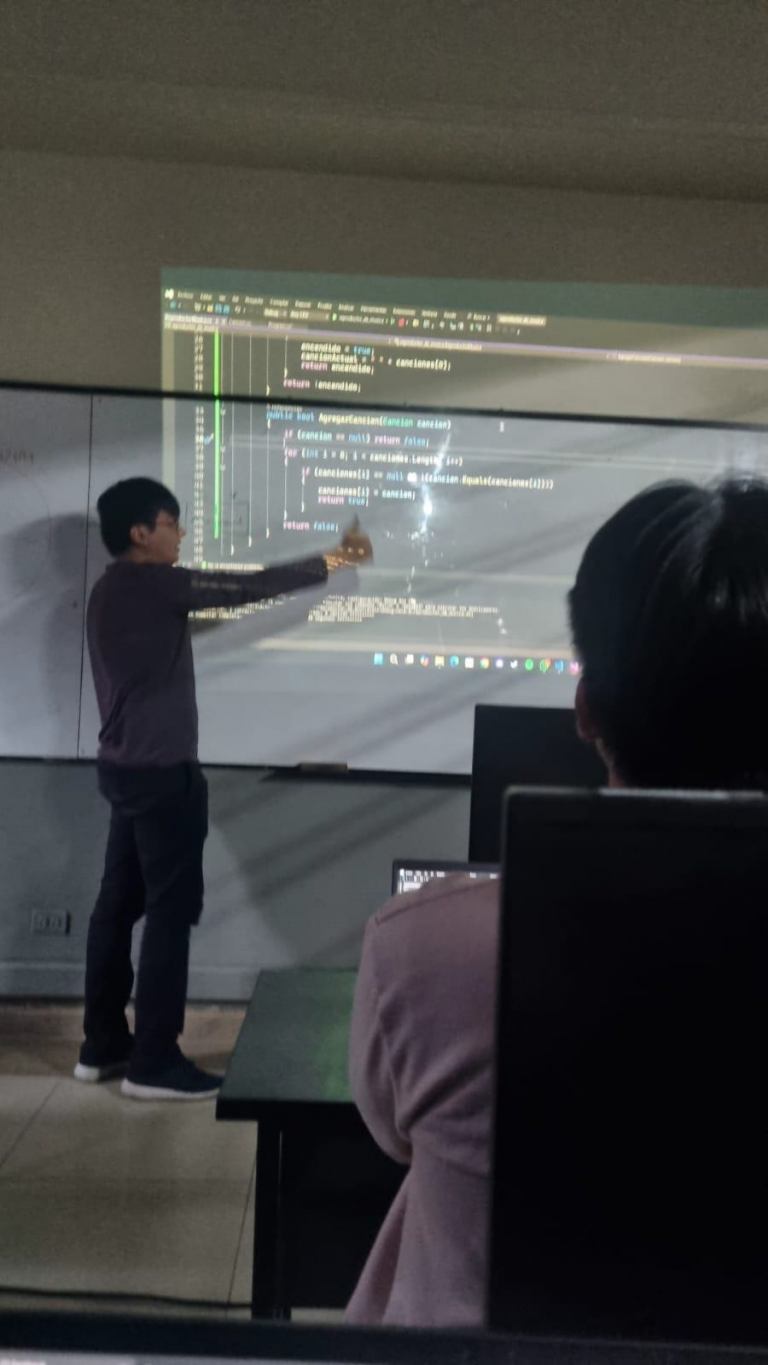 CURSO DE PROGRAMACIÓN ORIENTADA A OBJETOS